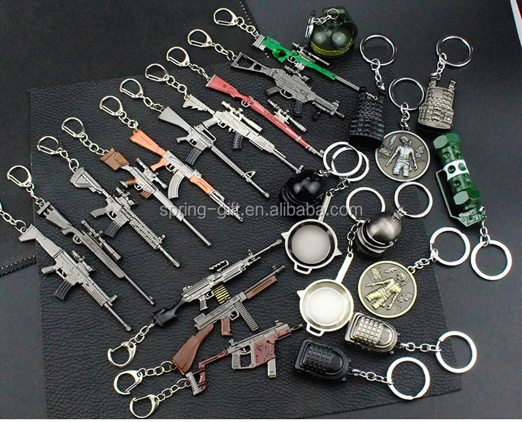 Metal Weapon Model Keychain - Perfect Gift for Military Fans