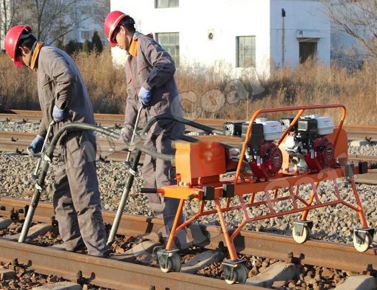 Manual Rail Tamping Soft Shaft Railway Tamping Machine Price