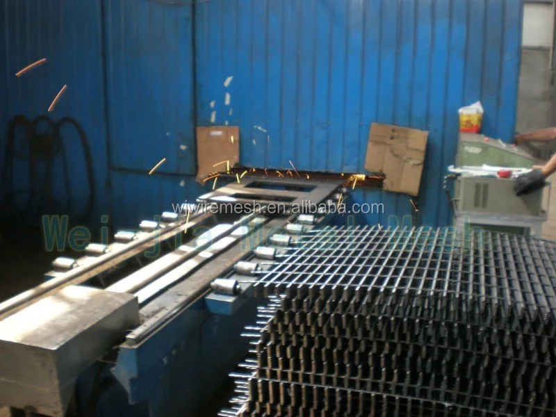 PUB Gal Vehicular Grating for Entrance Culvert - Durable & Versatile