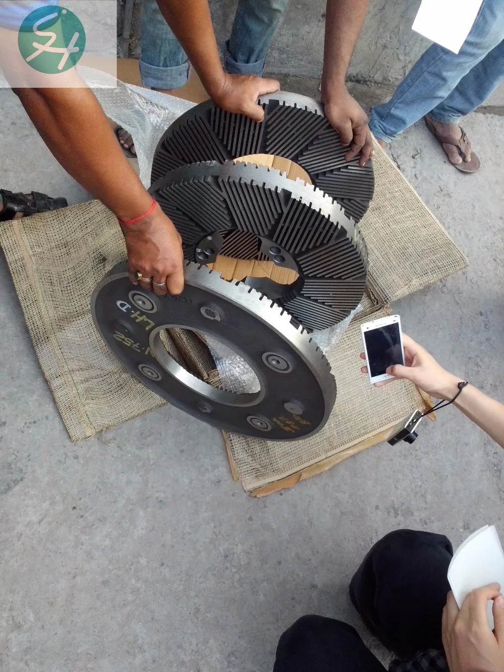 Double Disc Refiner Plate For Pulp Grinding - Buy Double Disc Refiner ...