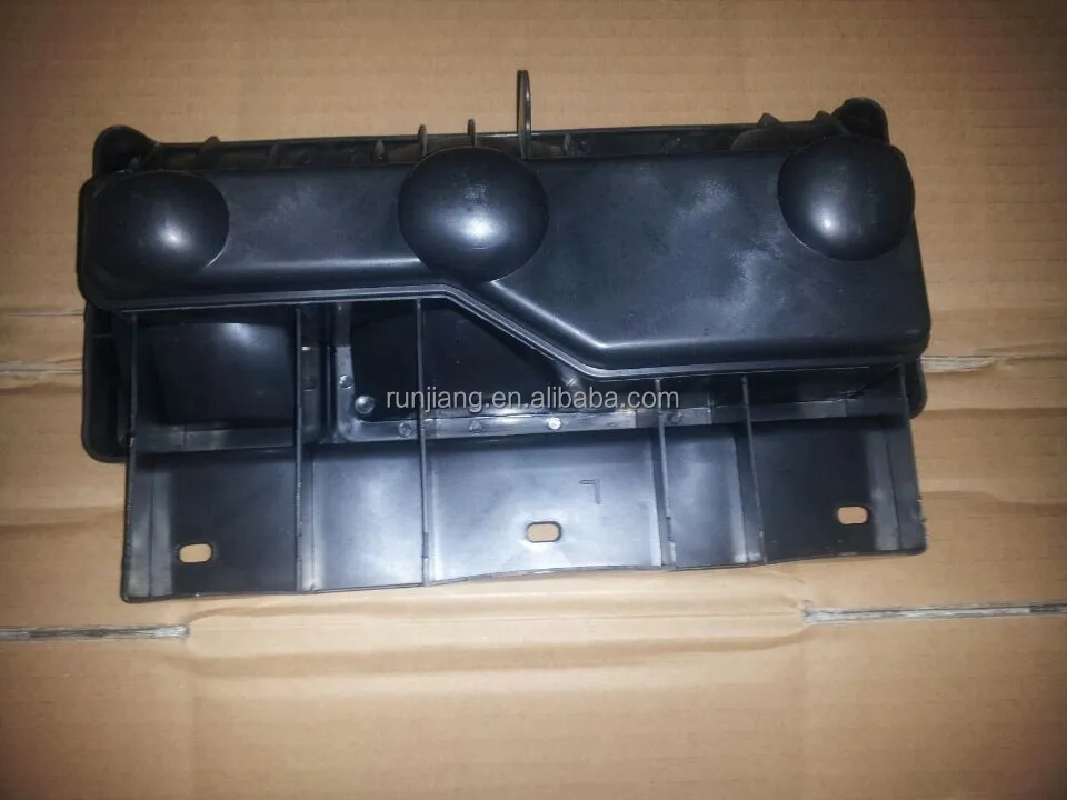Tail Lamp Rh: 8972133700 Lh: 8972133690 For Isuzu Trucks Parts Npr/nkr ...