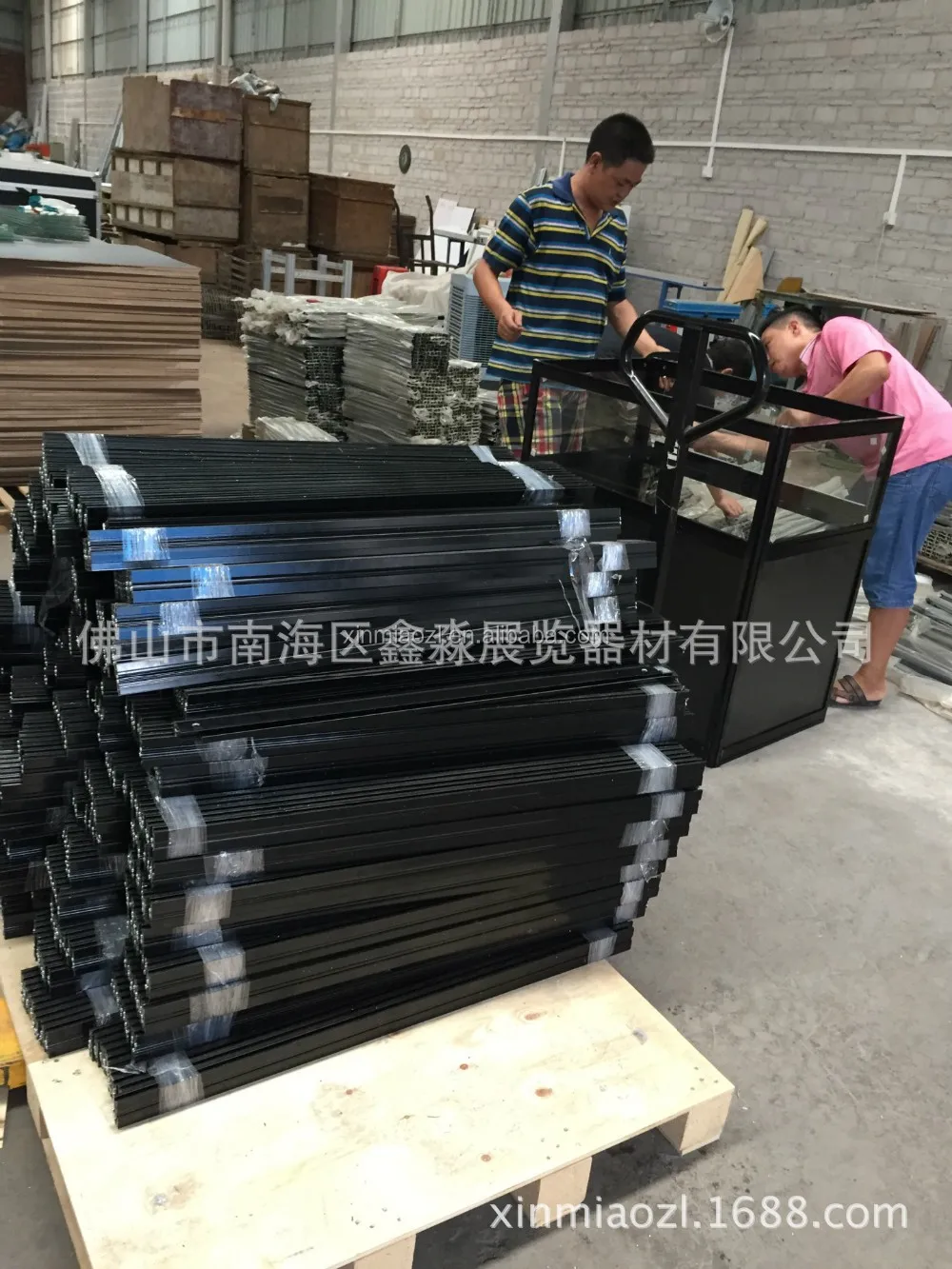 Foldable Aluminum Showcase - High Quality Exhibition Display