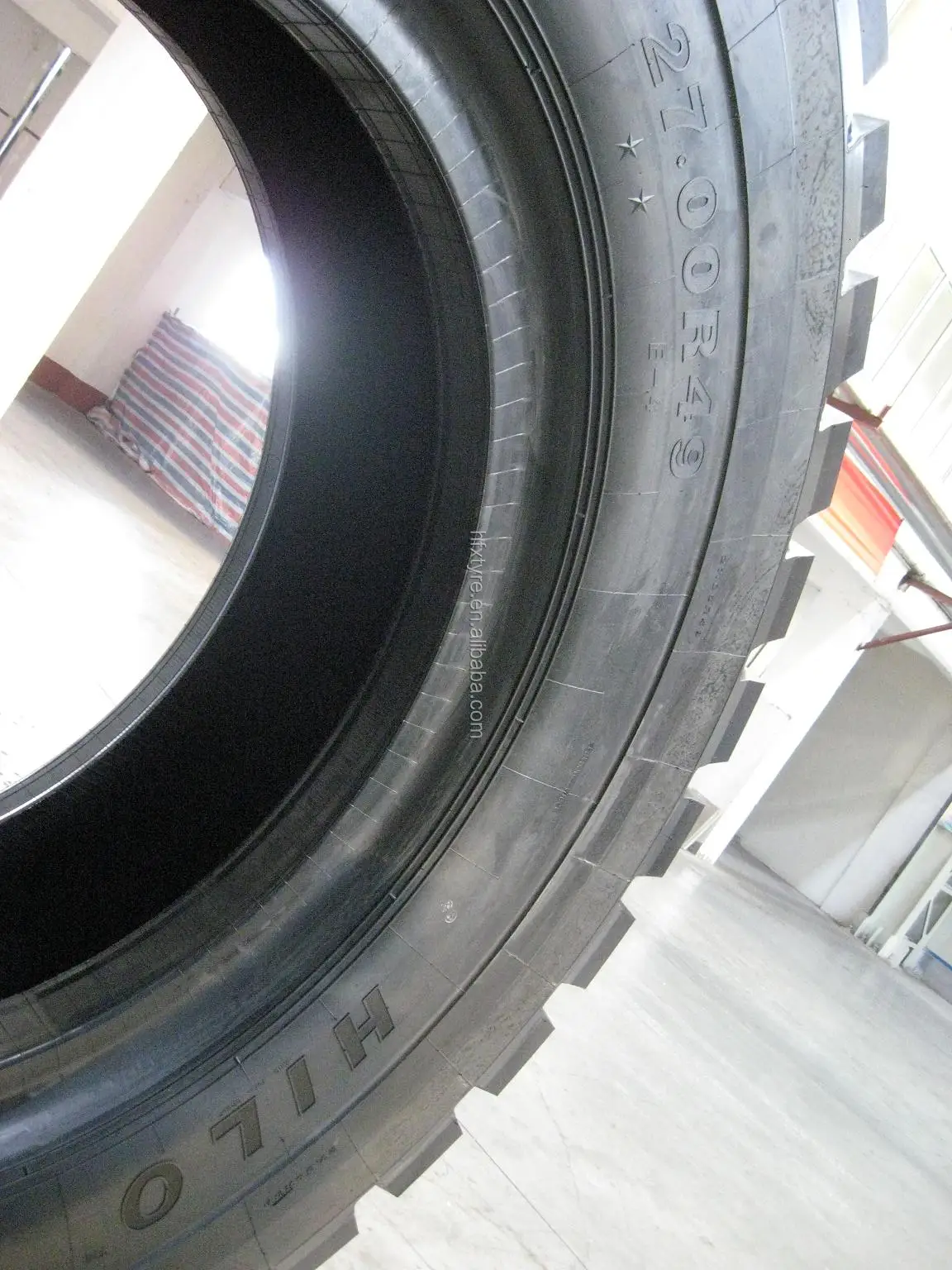 27.00r49 Dump Truk Ban 2700r49 E4 Untuk Cat 777d Rdt Ban - Buy 27.00r49 ...