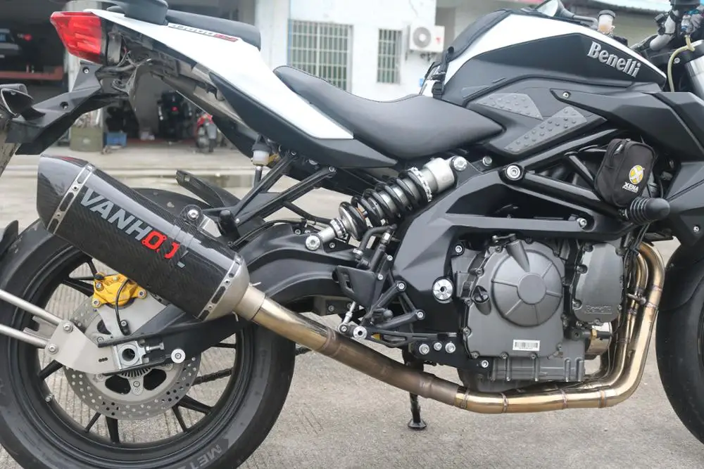 Performance motorcycle Benelli BJ600GS titanium carbon fibre exhaust ...