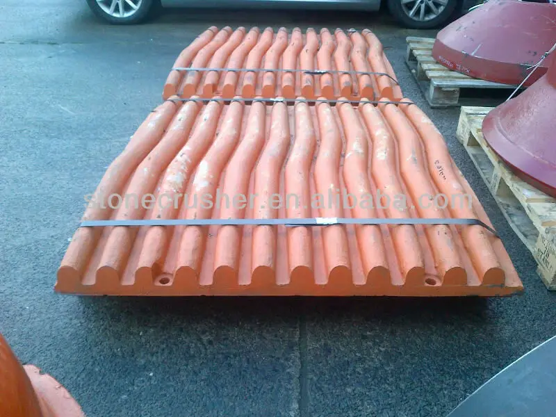 Qj240 Extec C10 Jaw Plate Tail Tooth Corrugated Tooth Die Liner Oem ...