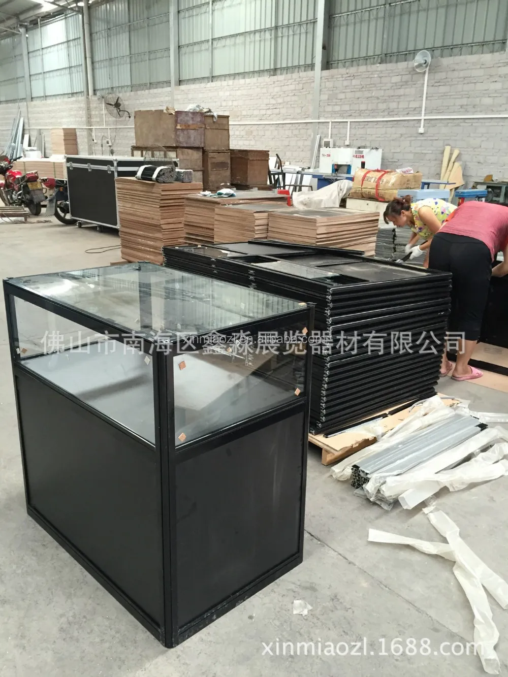 Foldable Aluminum Showcase - High Quality Exhibition Display