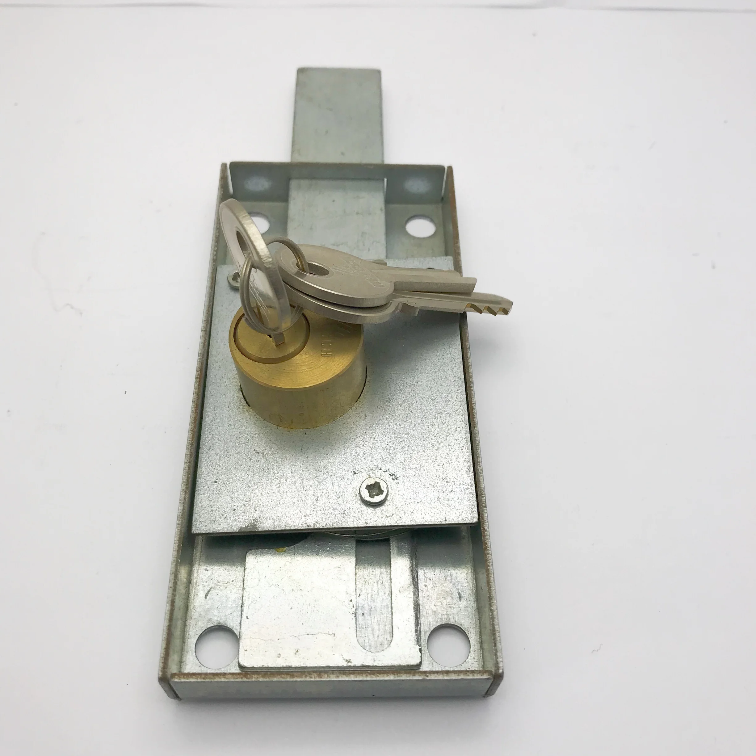 Secure Your Storage with 641left Right Roller Shutter Lock