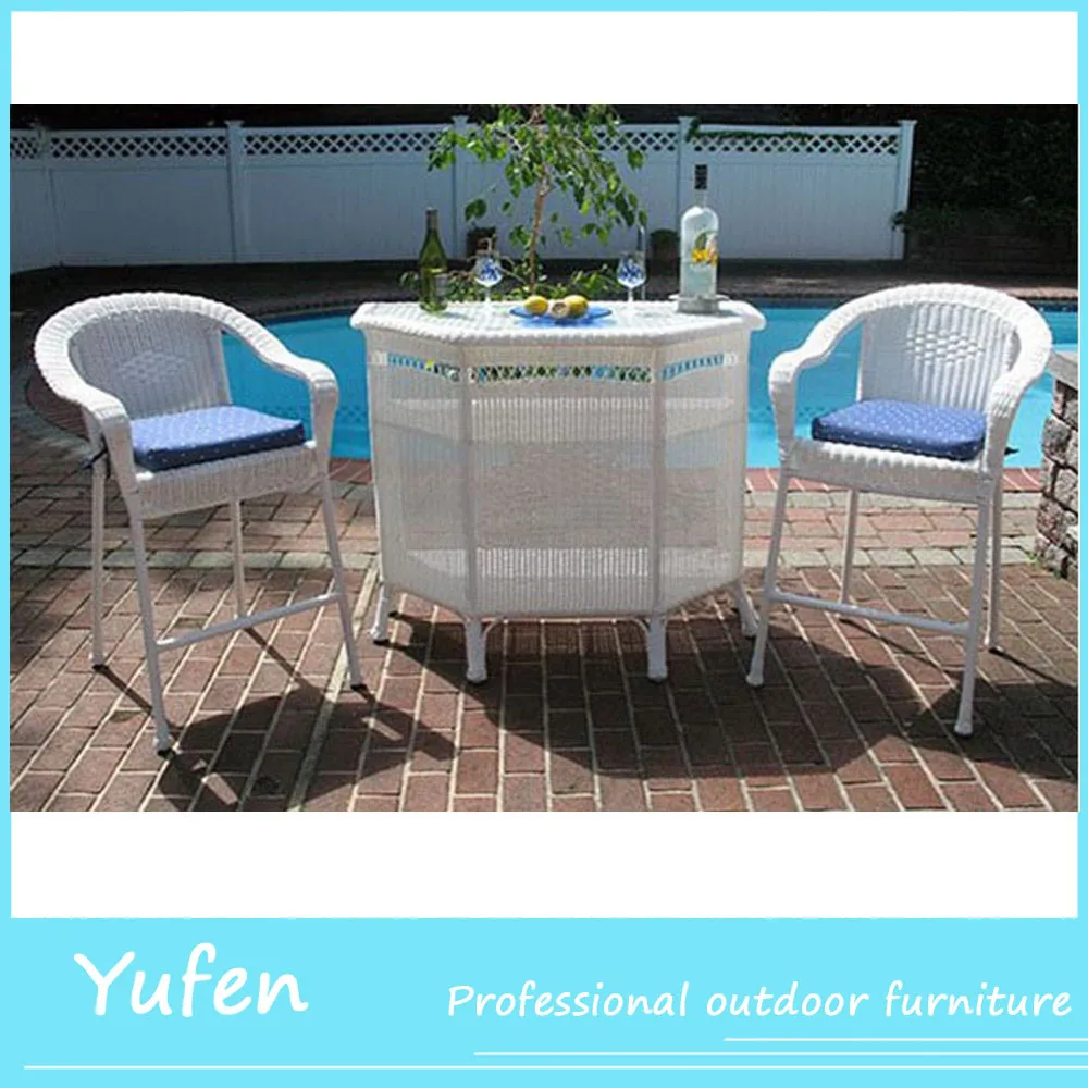 Modern Outdoor Booth Seating for Restaurants & Patios