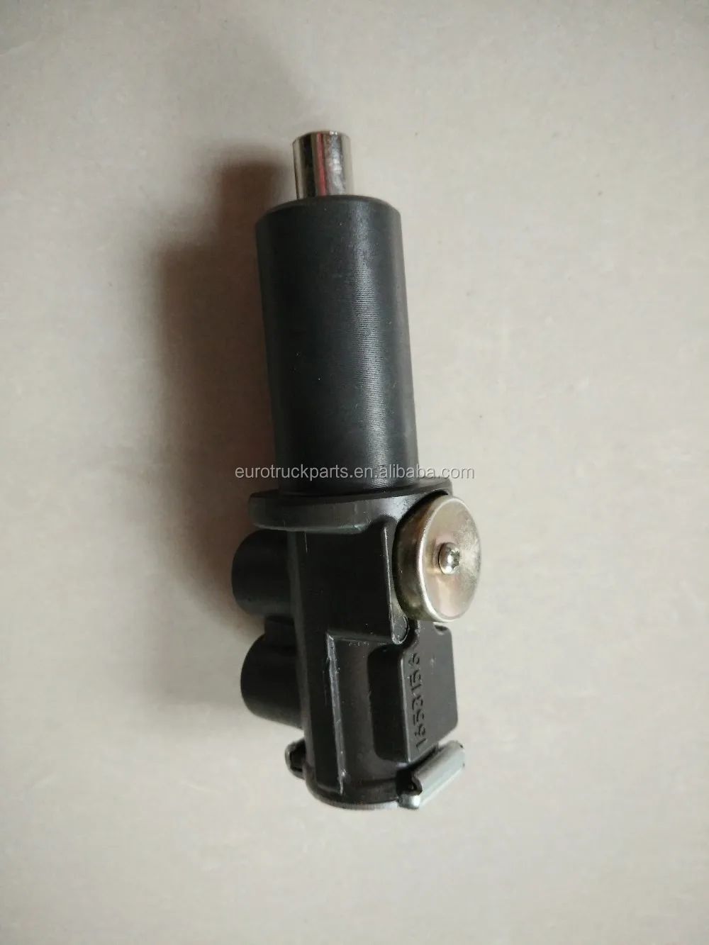 Heavy Duty European Truck Parts Oem 1653156 Inhibitor Valve For Volv ...