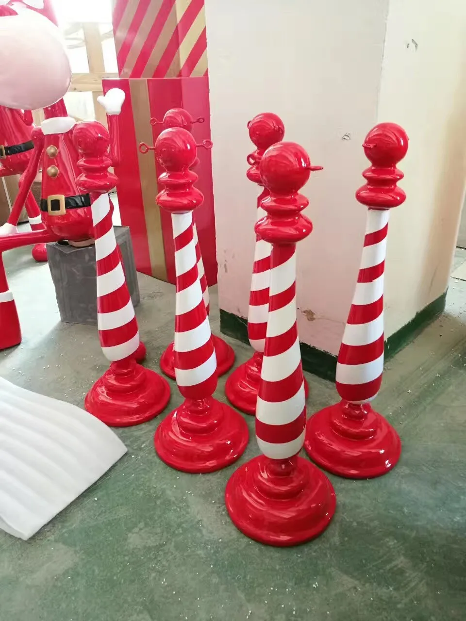 Fiberglass Santa Sleigh Ornaments - Durable Christmas Decor