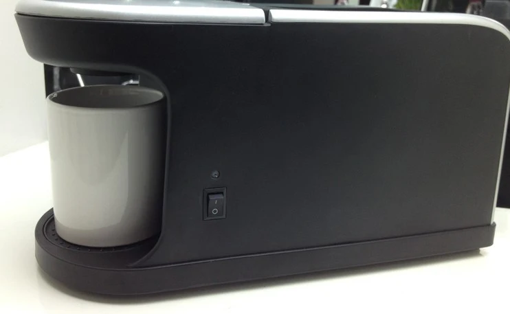 Automatic Toaster and Coffee Maker Combo for the Breakfast