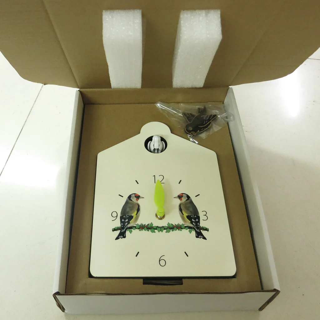 Pendulum Swing Bird Cuckoo Clock - Traditional Wall Clock