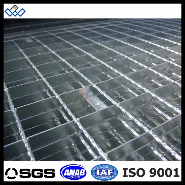 Mild Steel Flat Bar Grating With Angle Frame - Buy Pedestrain Grating ...