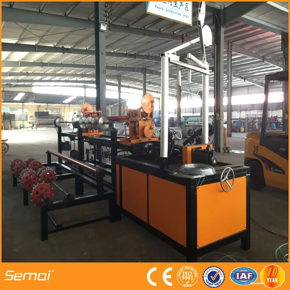 Steel Wire Mesh Fence Making Machine Chain Link Fence Weaving Machine ...
