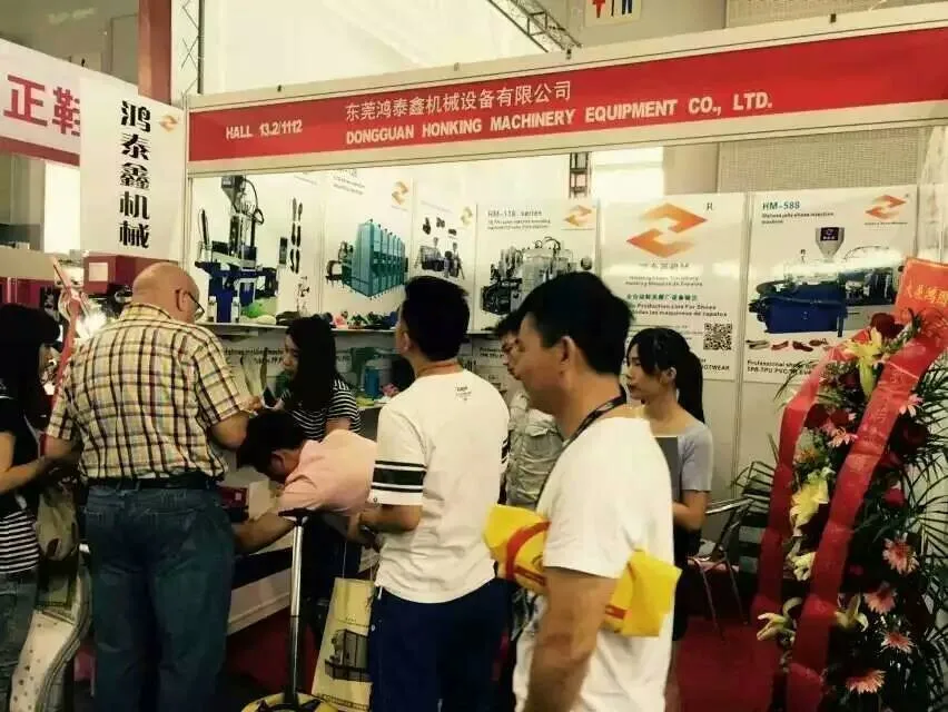 Rotary 1/2/3 Color PVC TPR Sole Injection Molding Machine