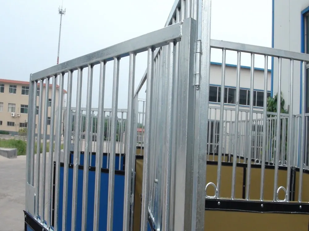 Portable Galvanized Steel Pipe Horse Stable Fence Panel As Paddock ...