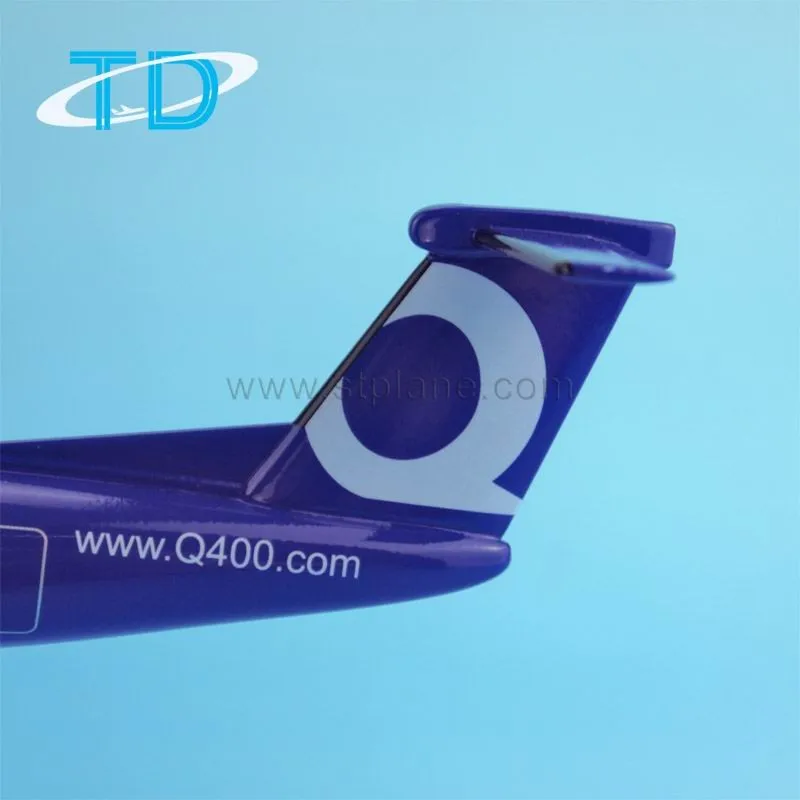 Spicejet Q400 (33cm) 1/100 Resin Corporate Gifts Aircraft Model - Buy 1 ...