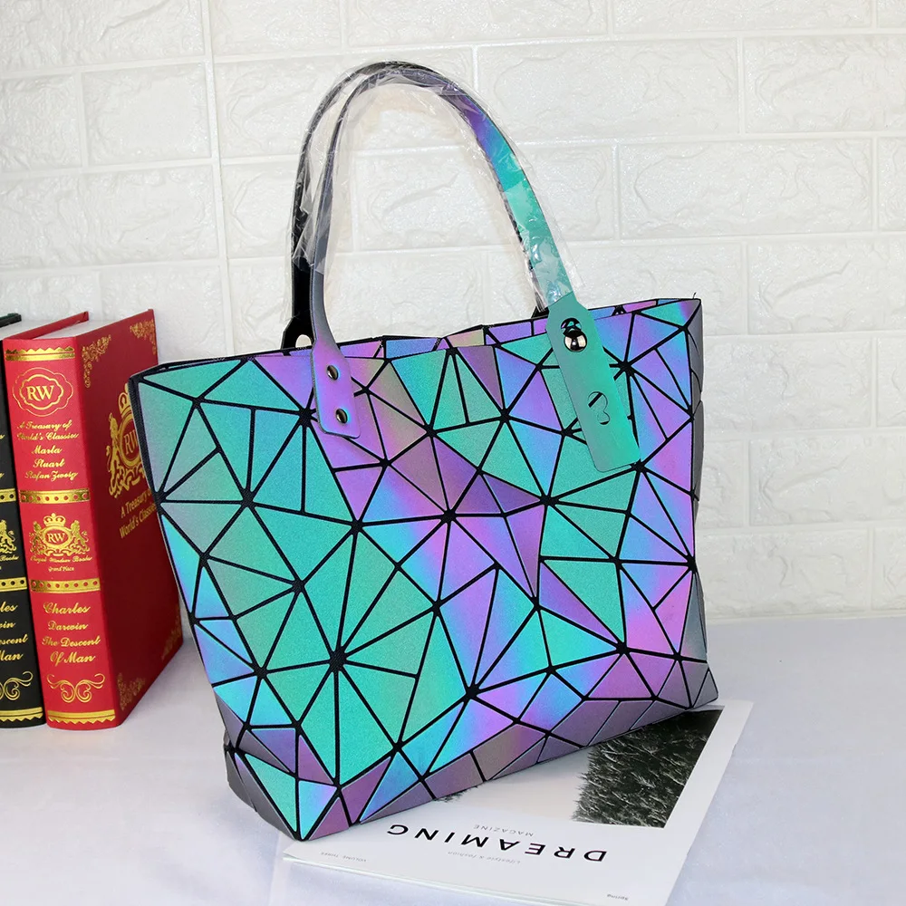 Guangzhou Factory Fashion Color Change Geometric Teenager Handbag ...