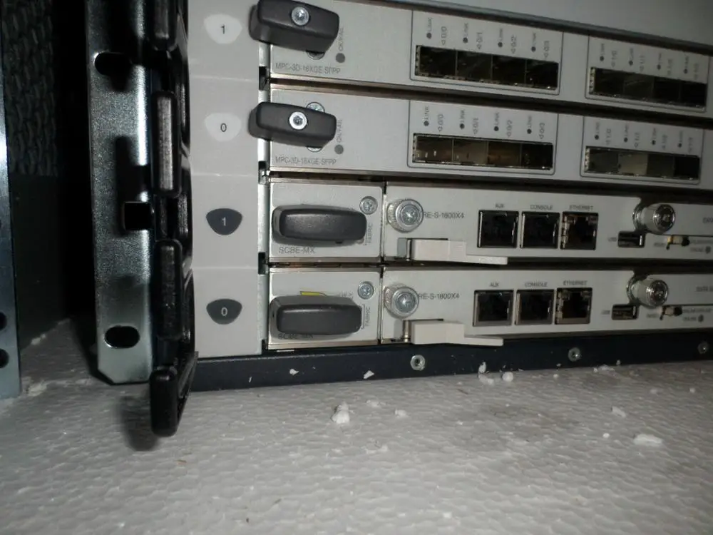 Juniper Module P/n: Dpce-r-20ge-2xge For Mx960,Mx480,Mx240 - Buy Dpce-r ...