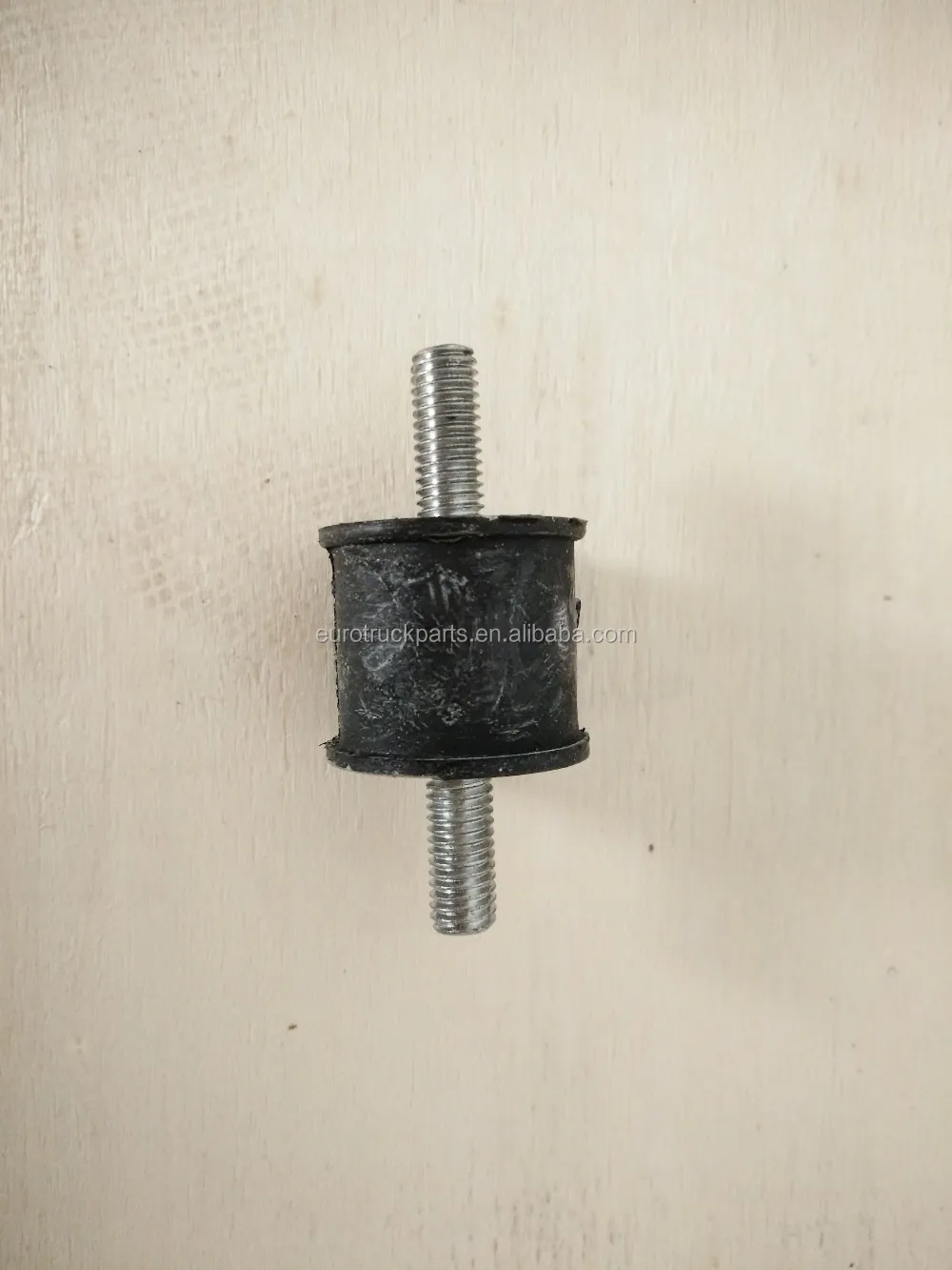 Heavy Duty European Truck Parts OEM 1388070 Radiator Rubber Bush for SC