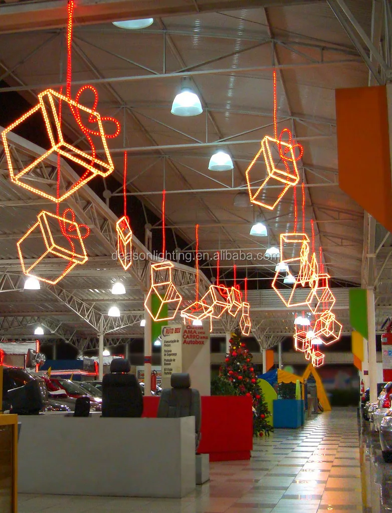 Shop Our Collection of Christmas Decorations for Malls