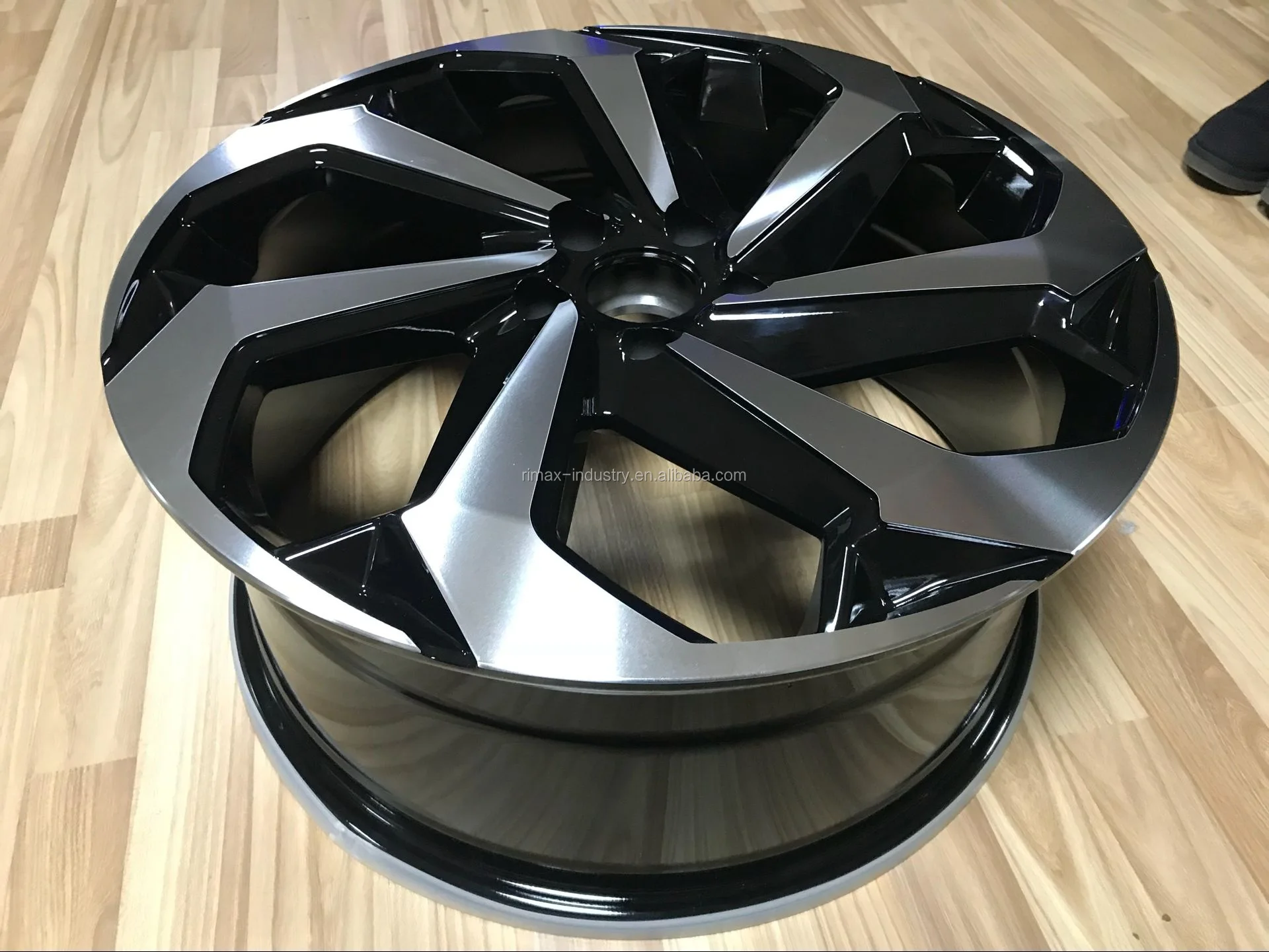 20x8.5 Wheel, 2020 New Design Original Rims - PCD 5X114.3