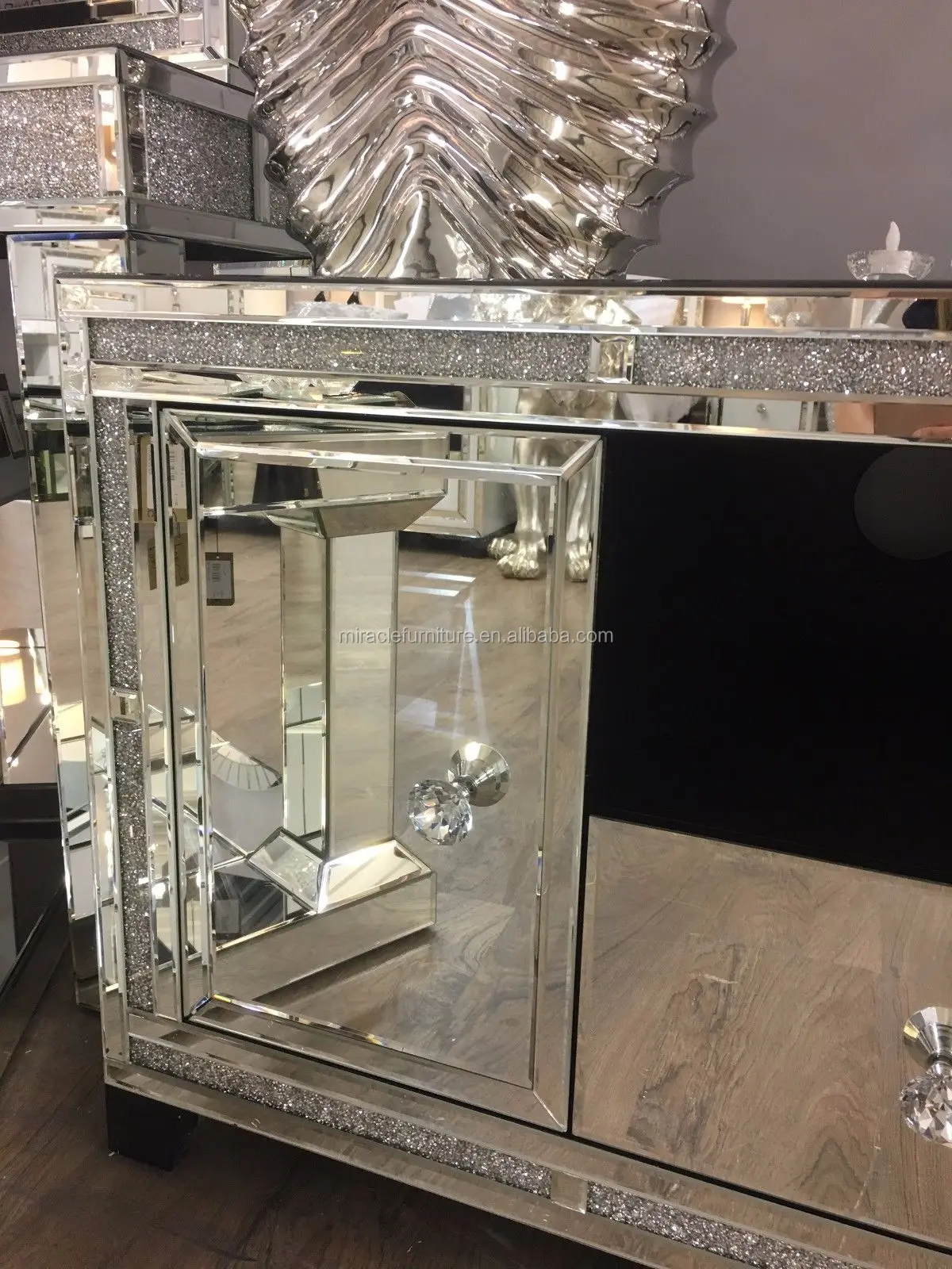 Sparkly Crushed Diamond Sofa - Stylish Living Room Furniture