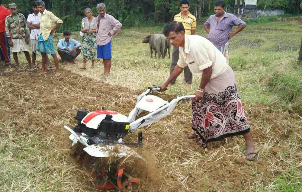 6.5hp Land Cultivation Machines Hand Farming Tractor Used In Rice Paddy ...