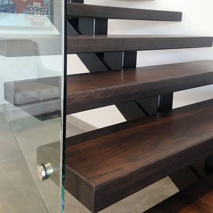 Interior Carbon Mono Steel Beam Stringer Stair With Oak Wood Tread ...