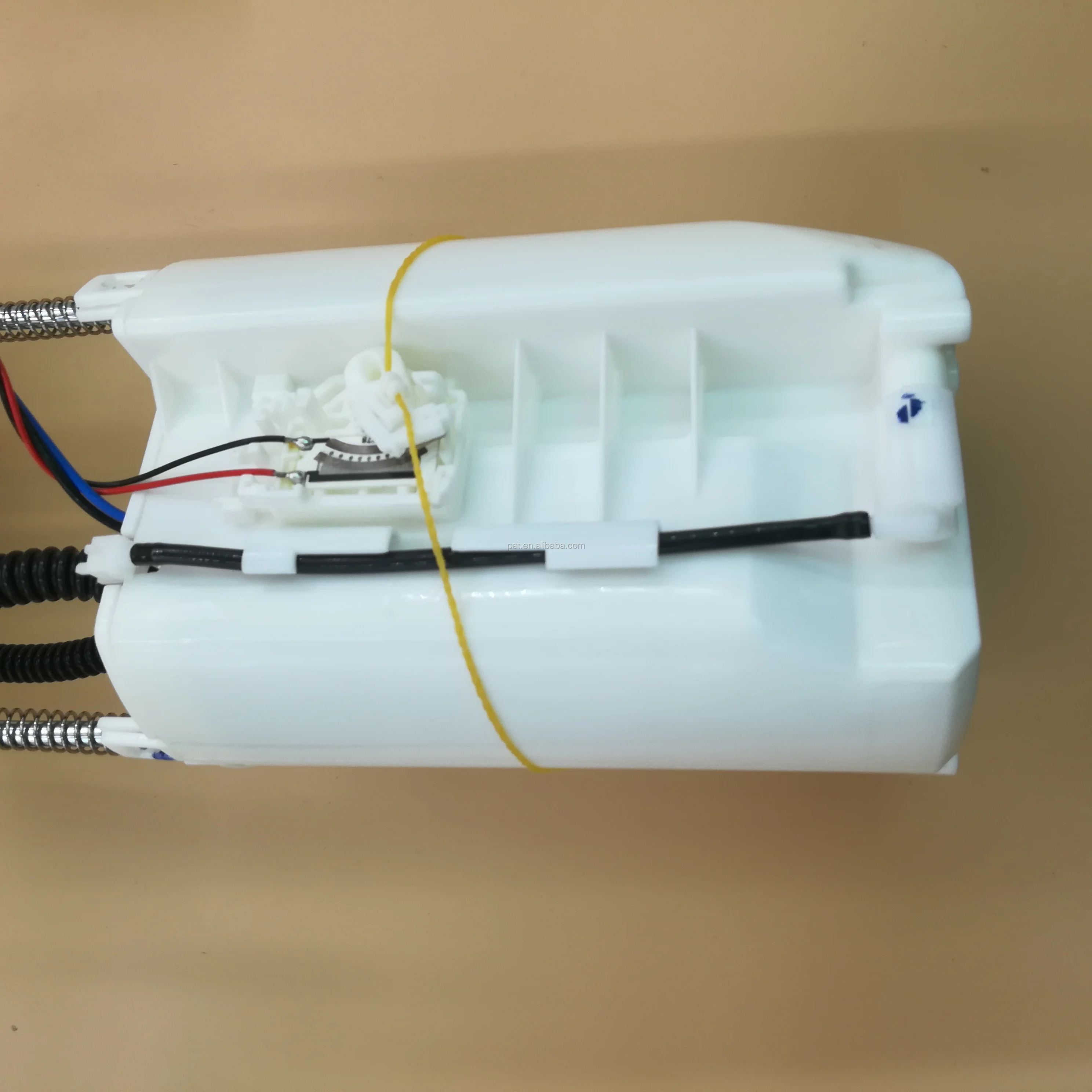 FORTUNER 77020-0K020/77020-0K070に適合する燃料ポンプモジュールアセンブリ| Alibaba.com