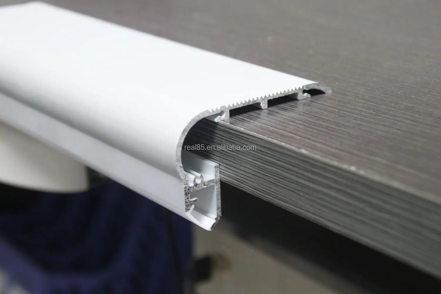 Linear Led Lights For Steps,Illuminated Stair Nosing.frosted/clear ...