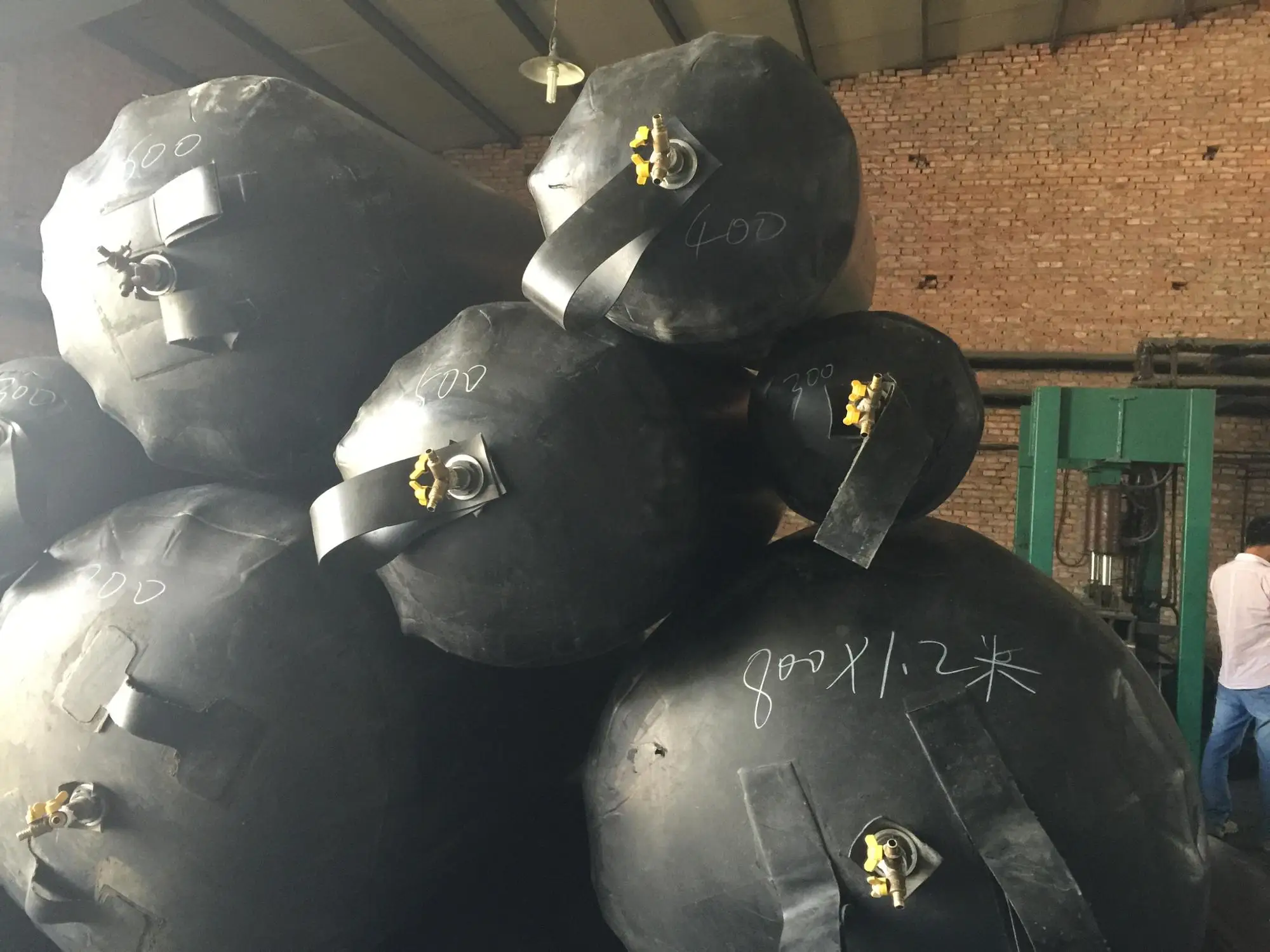 50-2400mm Diameter Inflatable Rubber Bladder For Waterstop Pipe Test ...