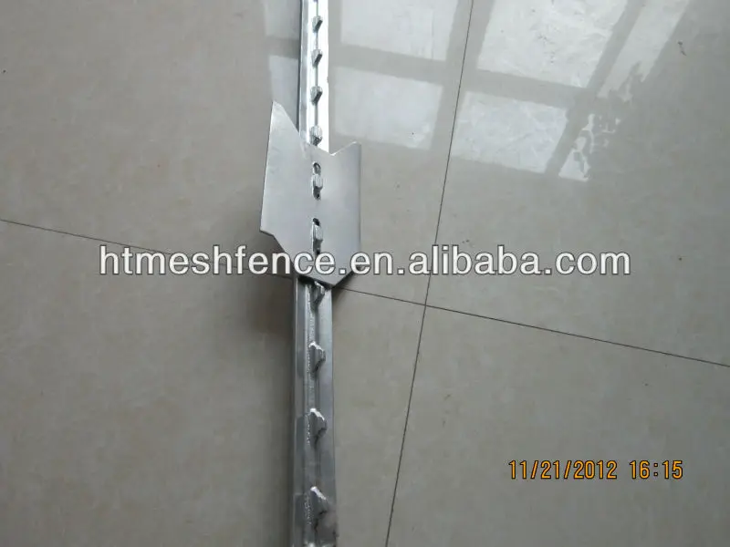 Steel Upright Angle Post For Rivet Rack/ Studded Fence T Post - Buy ...