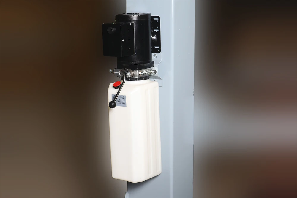 4000kg Two Post Lift With Dual Side Manual Lock Release And Manual ...