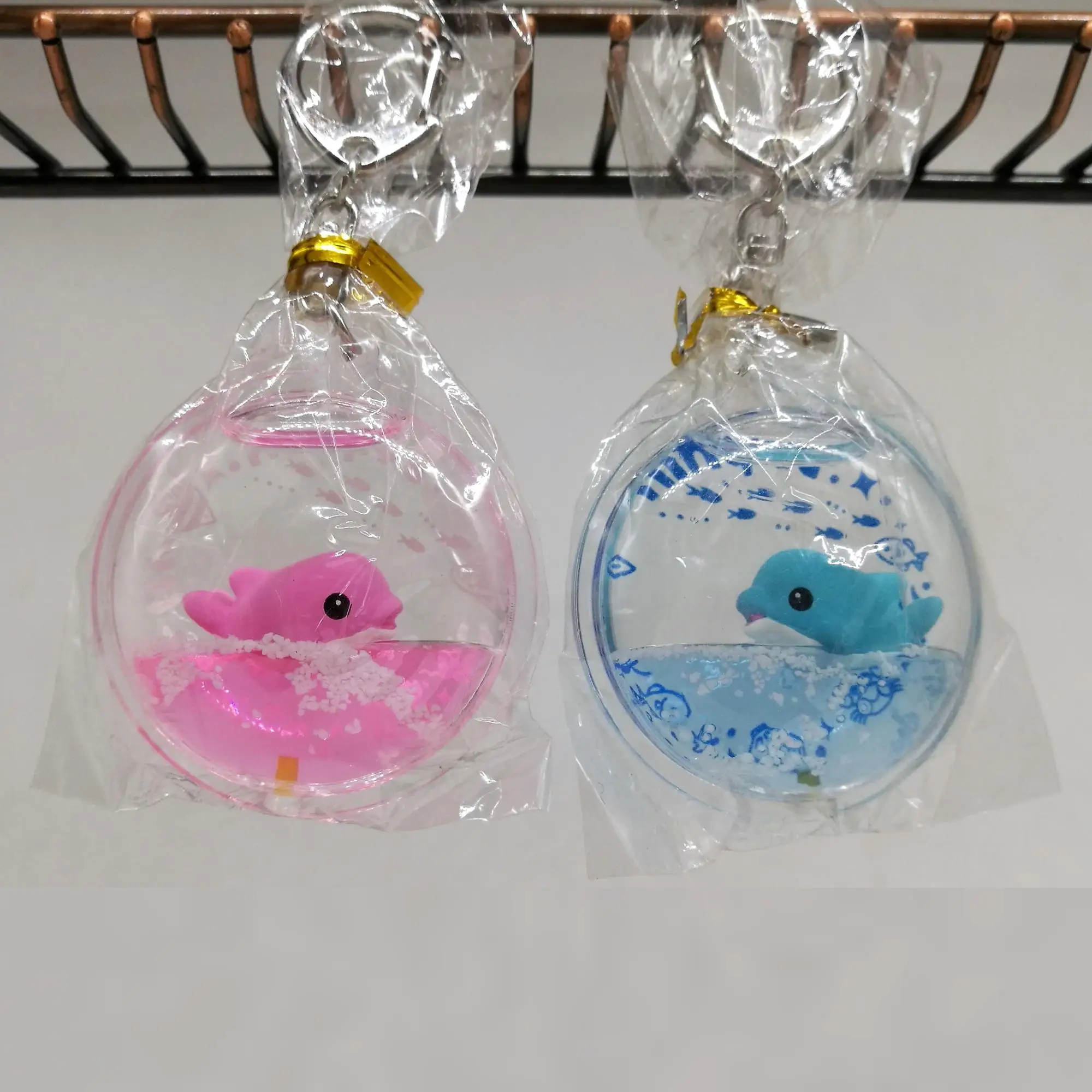 Liquid Keychain/keyring/acrylic Aqua Keychains With 3d Floater - Buy ...