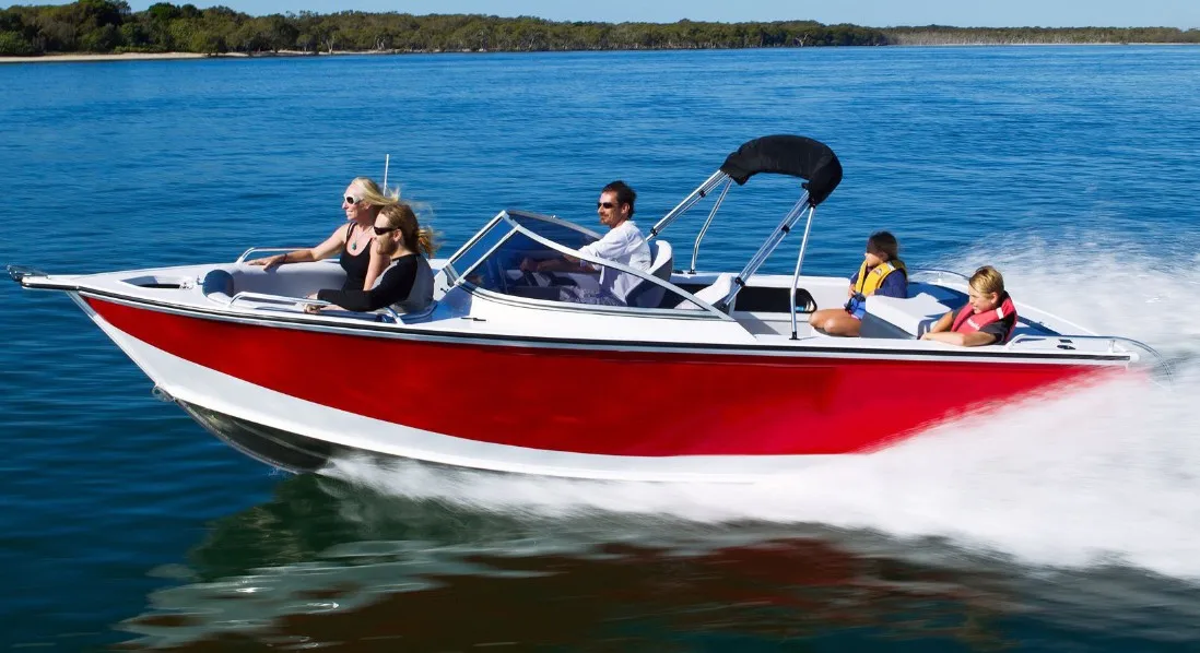 17ft 6 Person Deep V Aluminum Boat Bowrider Boat For Family - Buy Boat ...