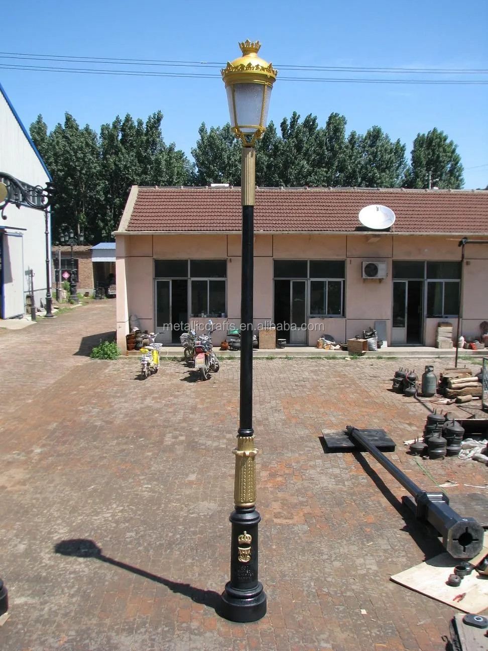 Heavy Duty Solid Cast Iron Decorative Lighting Post Street Lighting ...