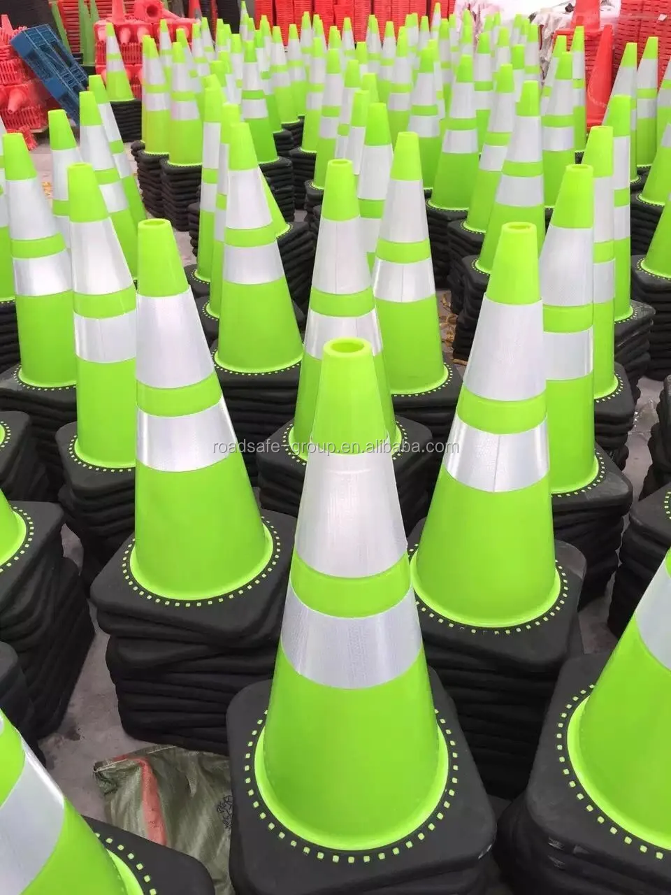 Fluorescent Green Road 70 75cm 90cm Color Traffic Cone / Pvc Cones ...