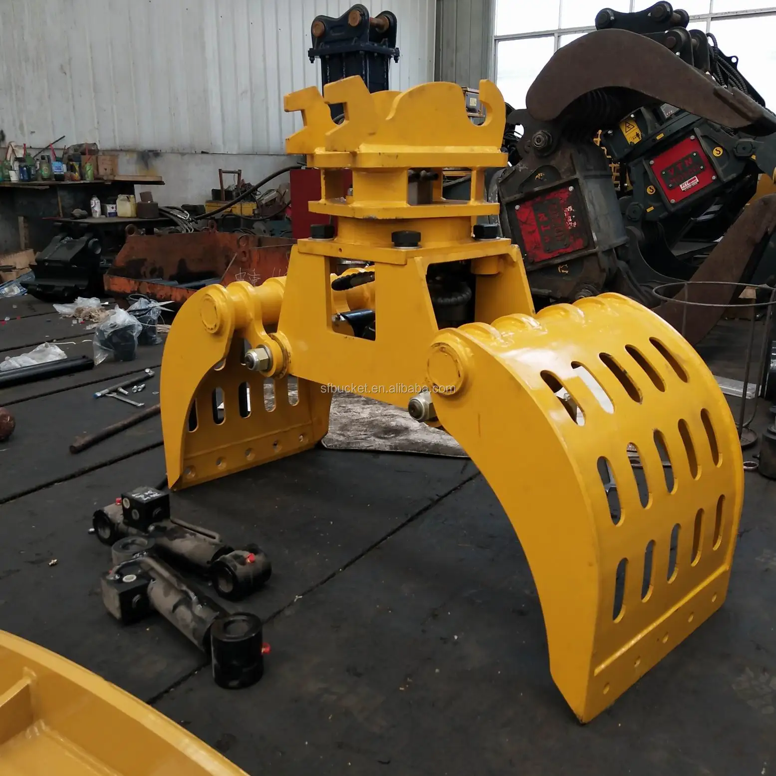 Excavator Grapple Rotary Sorting Grab with CW05 Adaptor