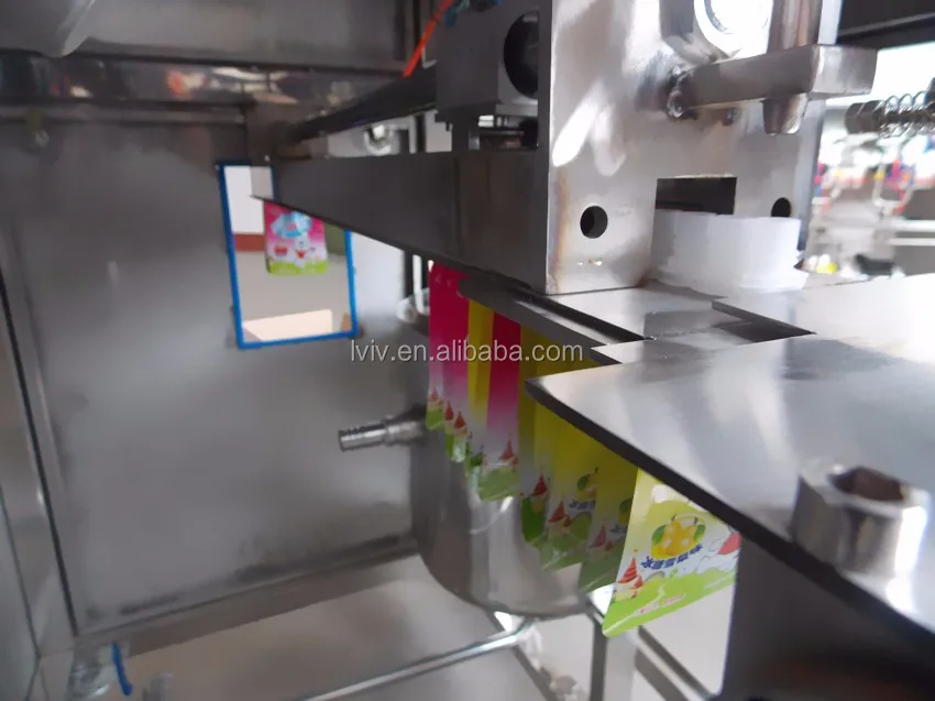 Korea Ice Soju Drink Pouch Filling Capping Machine +86 18032710872