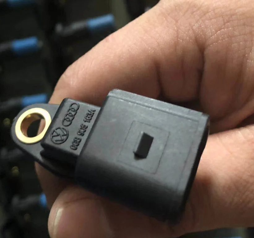 Camshaft Position Sensor 06B905163A for VW & Audi Cars