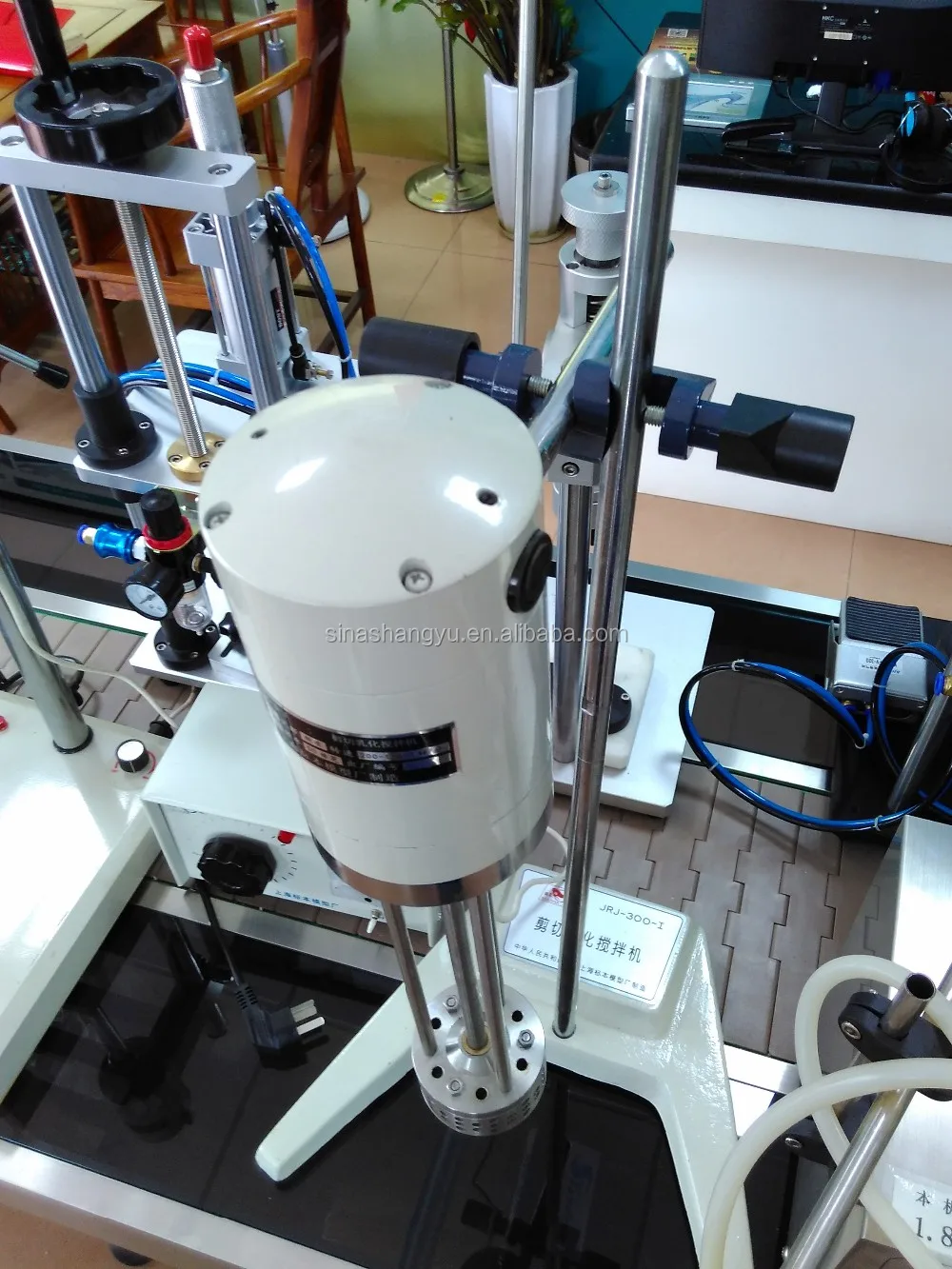 Small Sample High Shear Lab Emulsifying Mixer For Low Viscosity ...