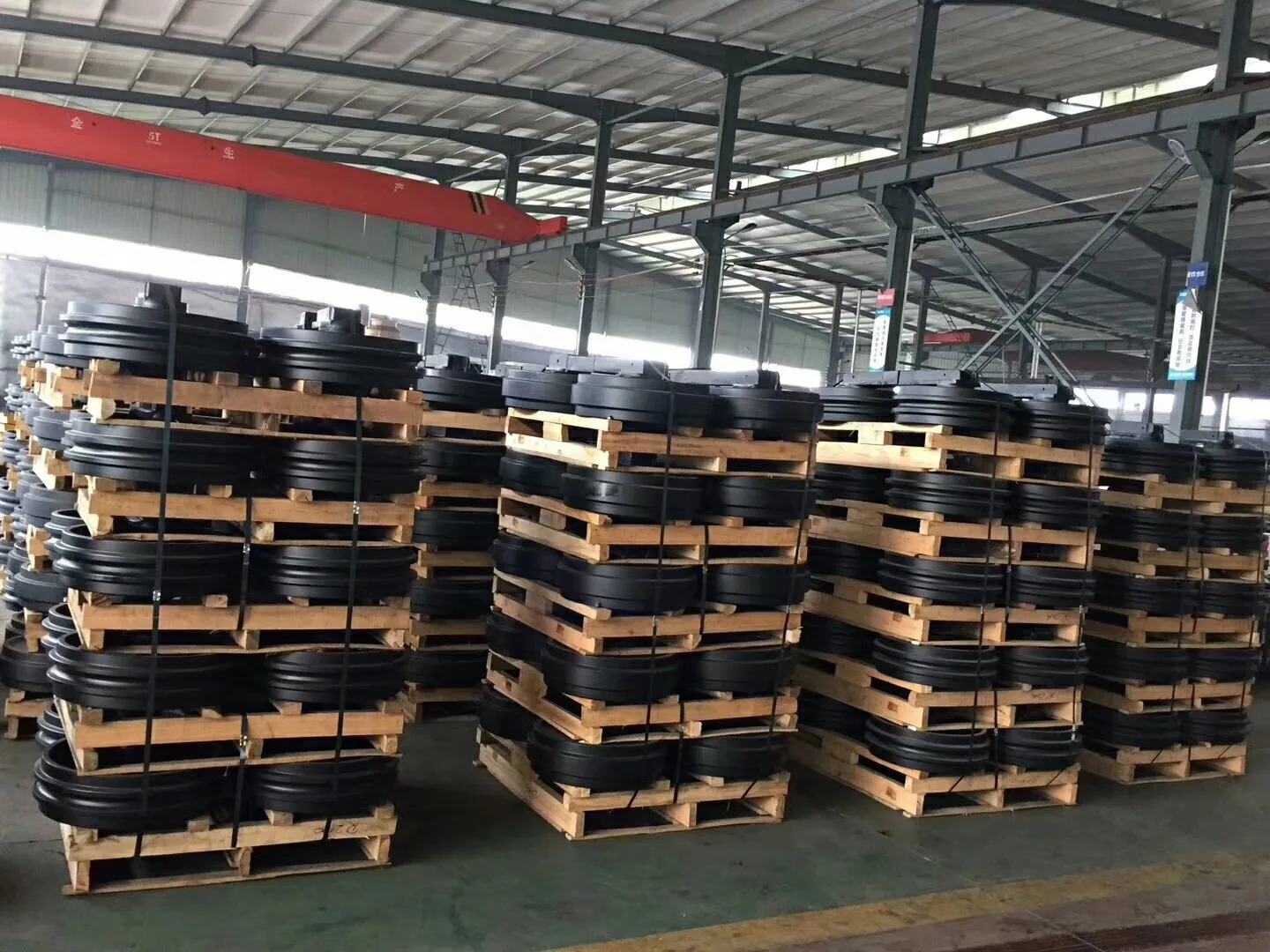 Front Idler For D40p-2 650j D53 D3c/d3g Front Idler 6s3277 D5/d5b Zx120 ...