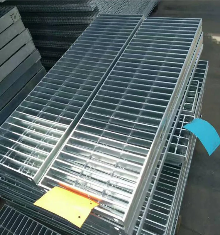 Platform, Floor, Walkway Used Steel Grating - Durable & Versatile