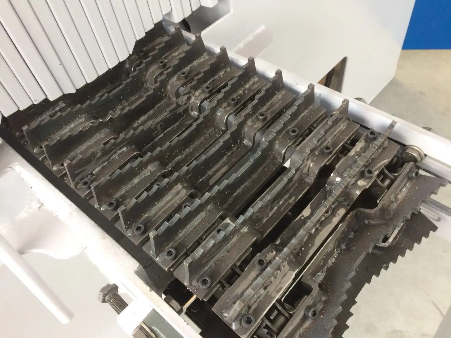 Multi Blades Saw Machine - Efficient Wood Cutting Solutions