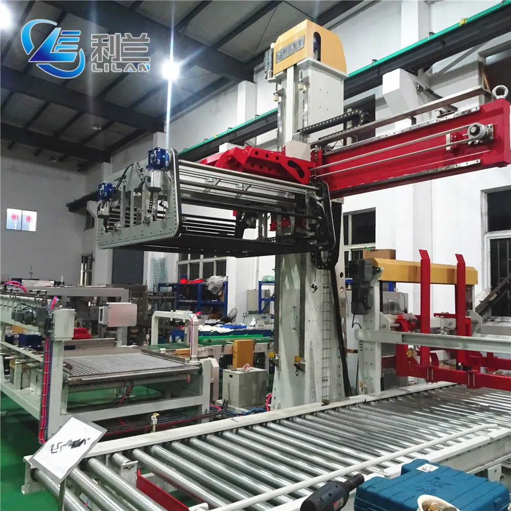 Single Column Palletizer for Bottles and Cartons Packs