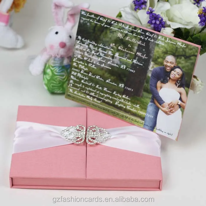 2015 Luxury Unique Wedding Invitation Box With Brooch - Buy Wedding ...