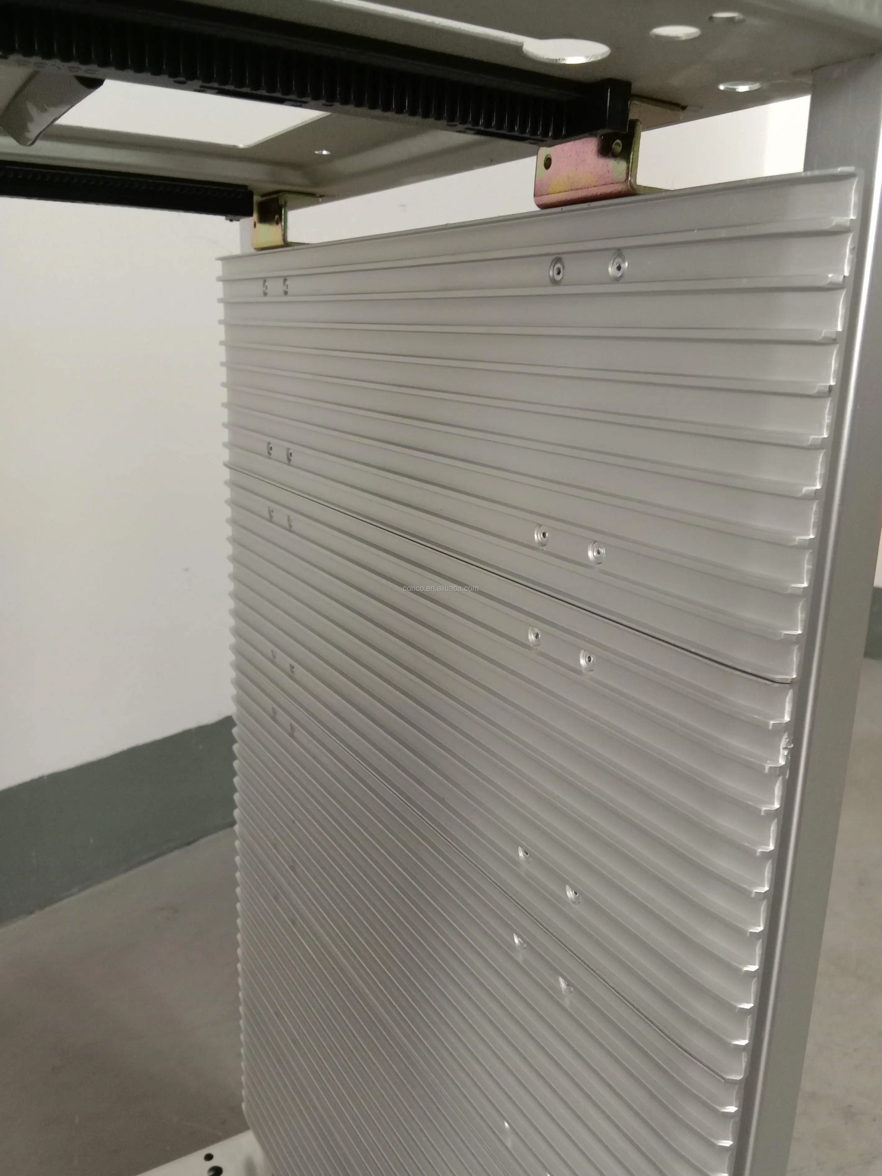 CONCO Adjustable PCB Racks - Efficient Circuit Board Storage