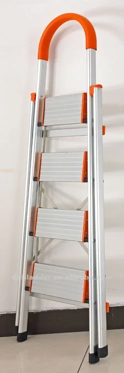 6 Steps Aluminum Free Standing Ladder - Lightweight & Foldable