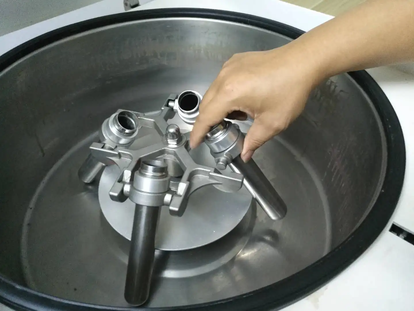 Glue Centrifugal Defoaming Machine - Buy Glue Defoaming,Centrifugal ...